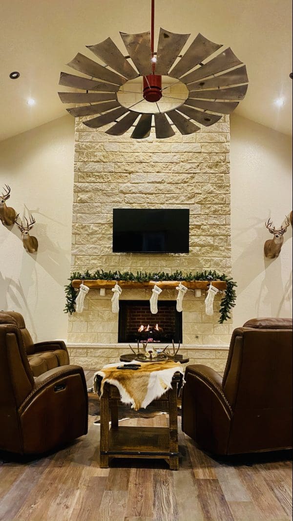 Western vs. Rustic Farmhouse Design | Windmill Ceiling Fans