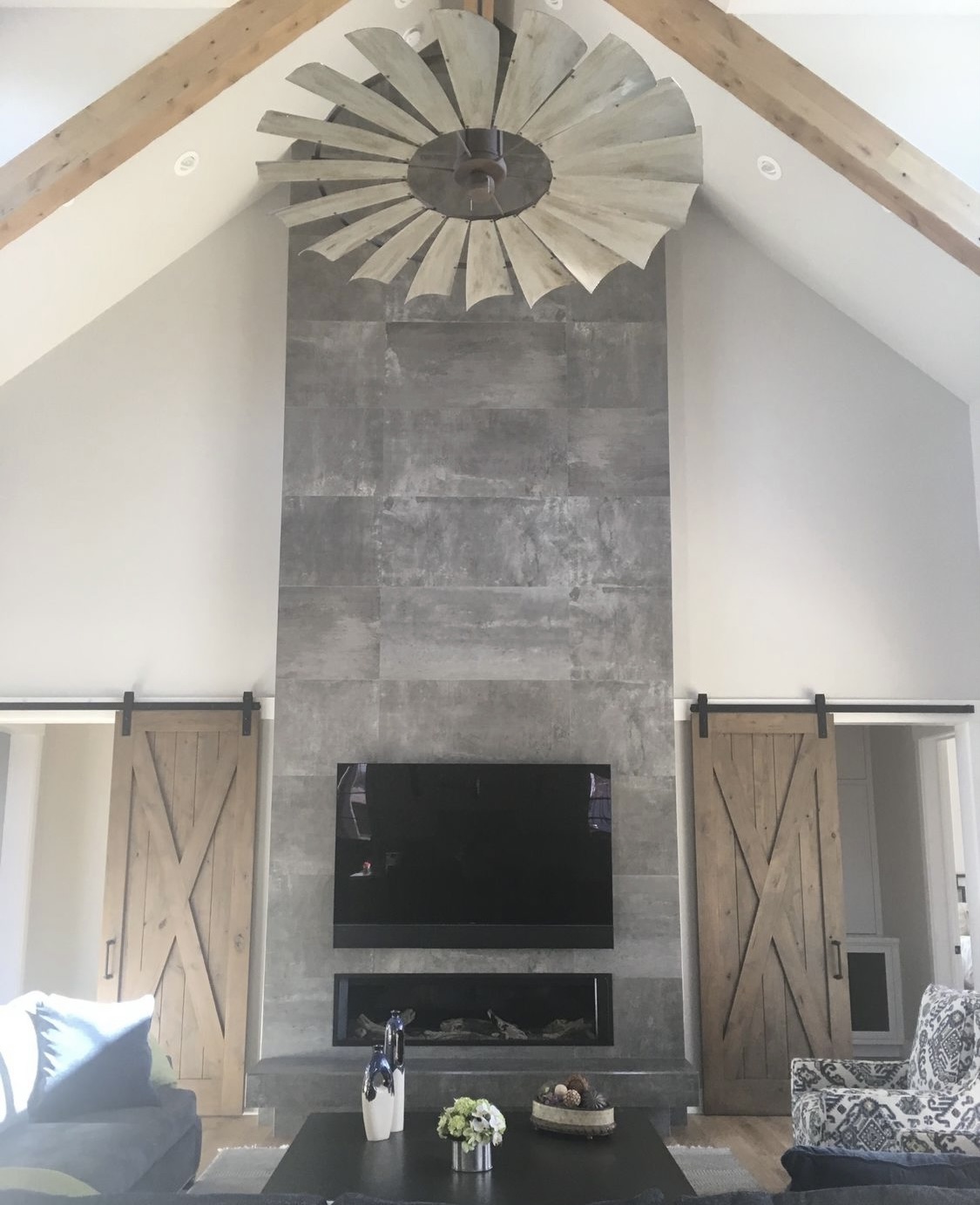 What Is the Farmhouse Style? - Windmill Ceiling Fans For Sale